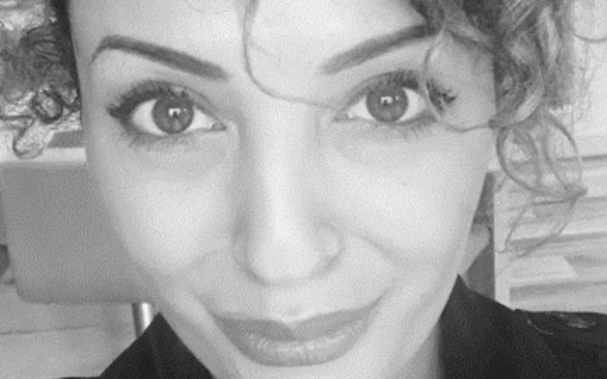 Aisha Mendez, Head of UK AI & Automation at Infosys Consulting - SheCanCode