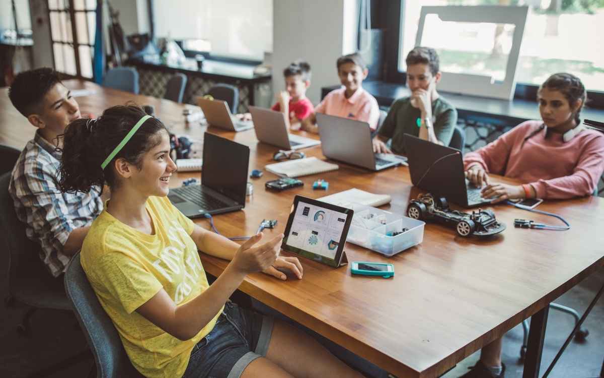 Why tackling subject snobbery of Design & Technology is key to saving it & improving inclusivity ...