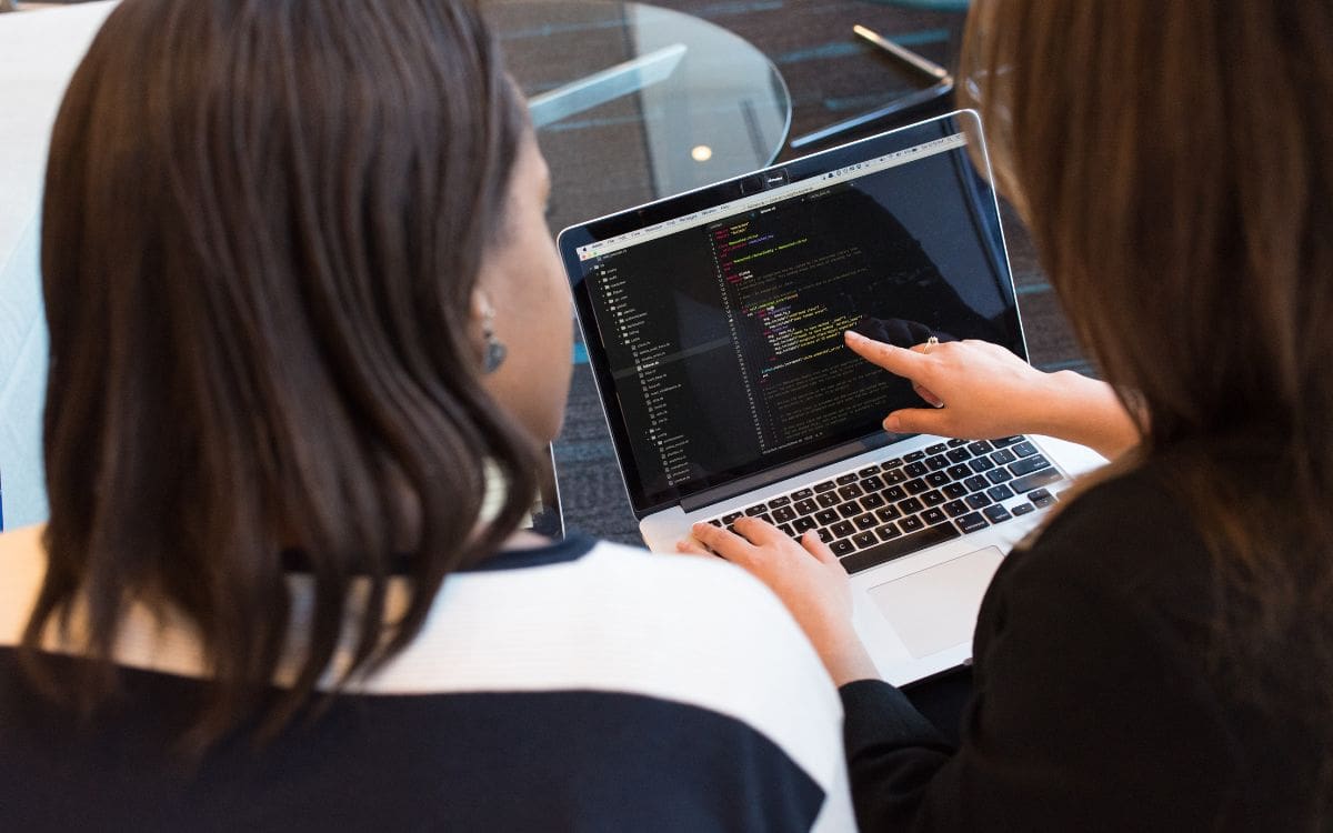 Women in Tech through Female Empowerment | She Can Code